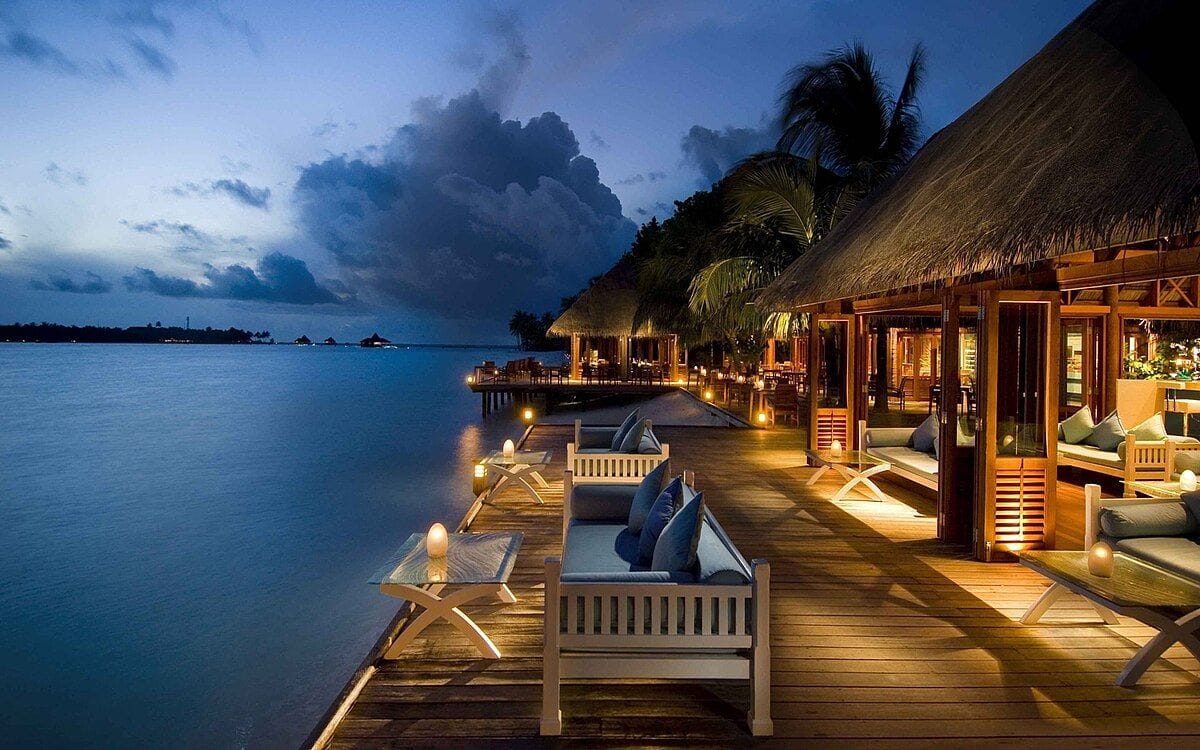 Maldives in January : What to Expect | Pickyourtrail
