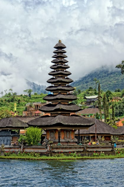 Bali vs Thailand: Where to Travel in 2025 | Pickyourtrail