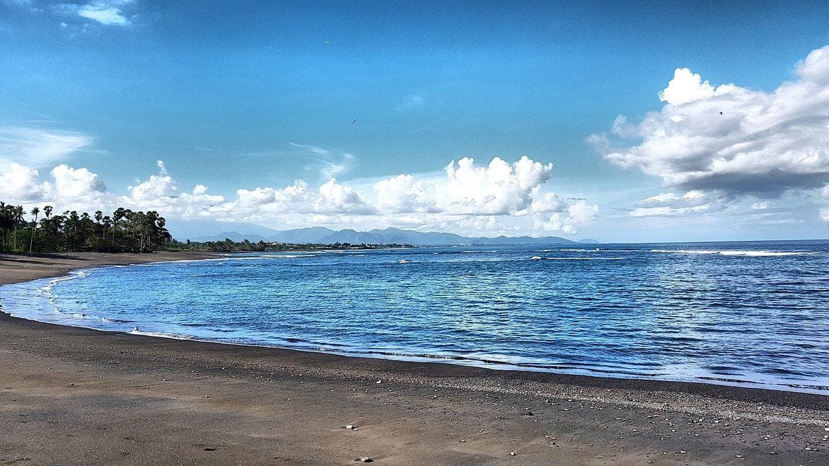 Saba Beach in Bali - Pickyourtrail