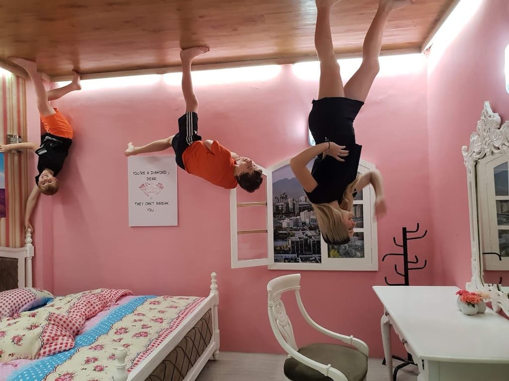 Upside Down House, Denpasar: Quirky PhotoStop, Gravity Defying Fun ...